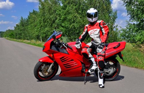 Suzuki RF400: фото, технические характеристики, отзывы, сравнение